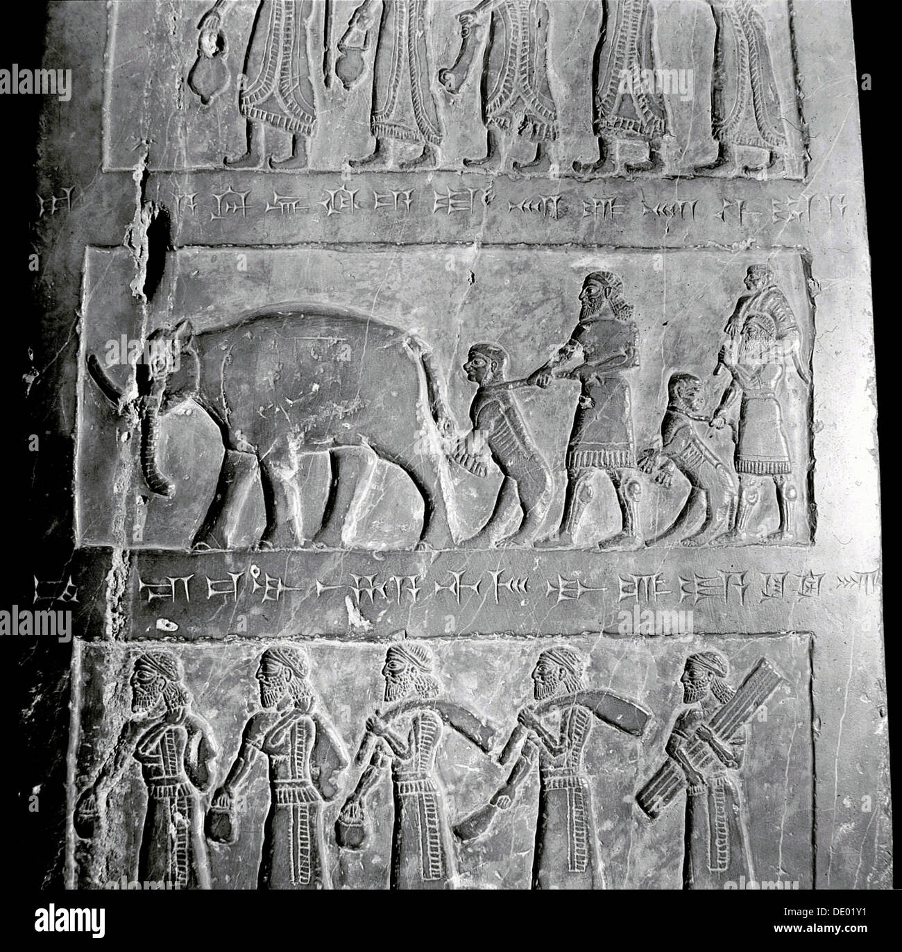 Black obelisk of king shalmaneser iii hi-res stock photography and ...