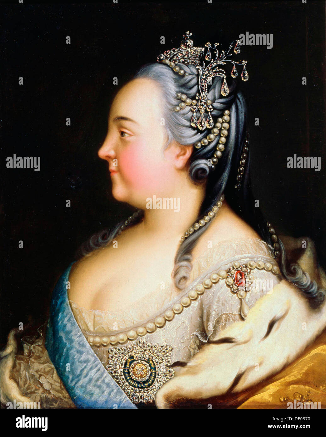 Empress women hi-res stock photography and images - Alamy