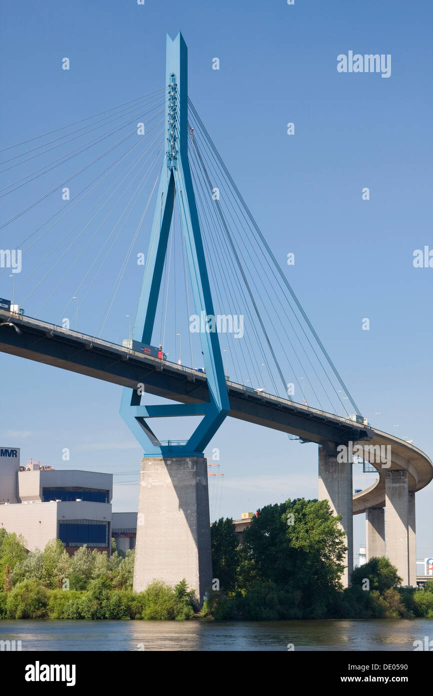 Koehlbrandbruecke hi-res stock photography and images - Alamy
