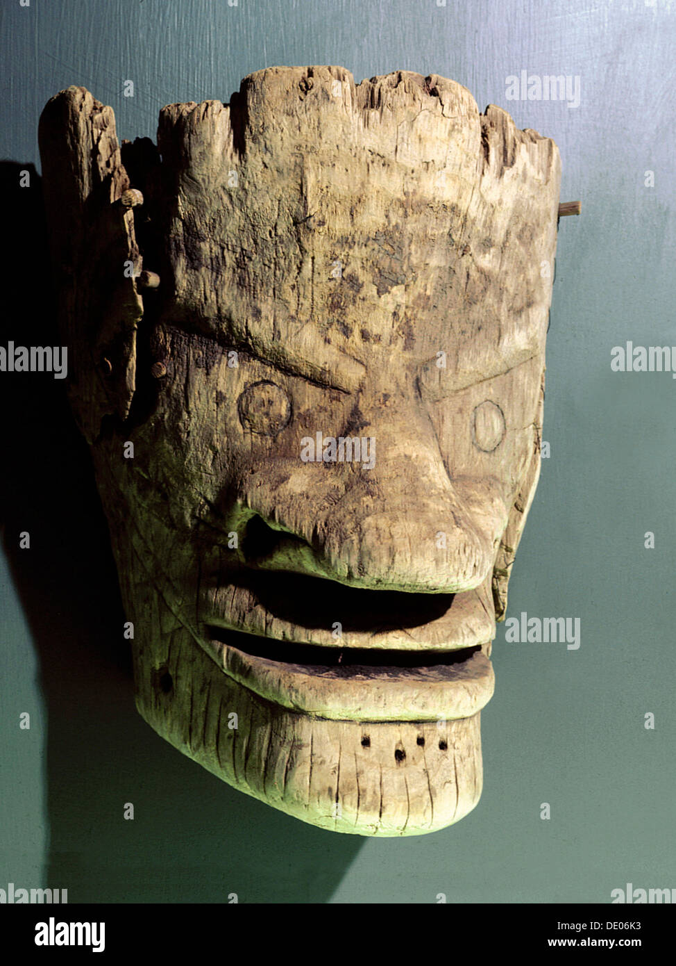 Eskimo Inuit Mask High Resolution Stock Photography and Images - Alamy