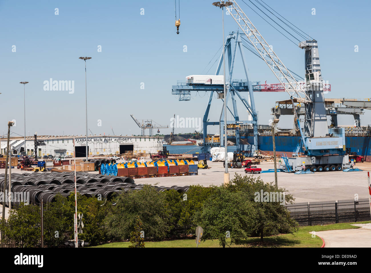 Alabama State Port Authority shipping yard on Mobile Bay in Mobile ...