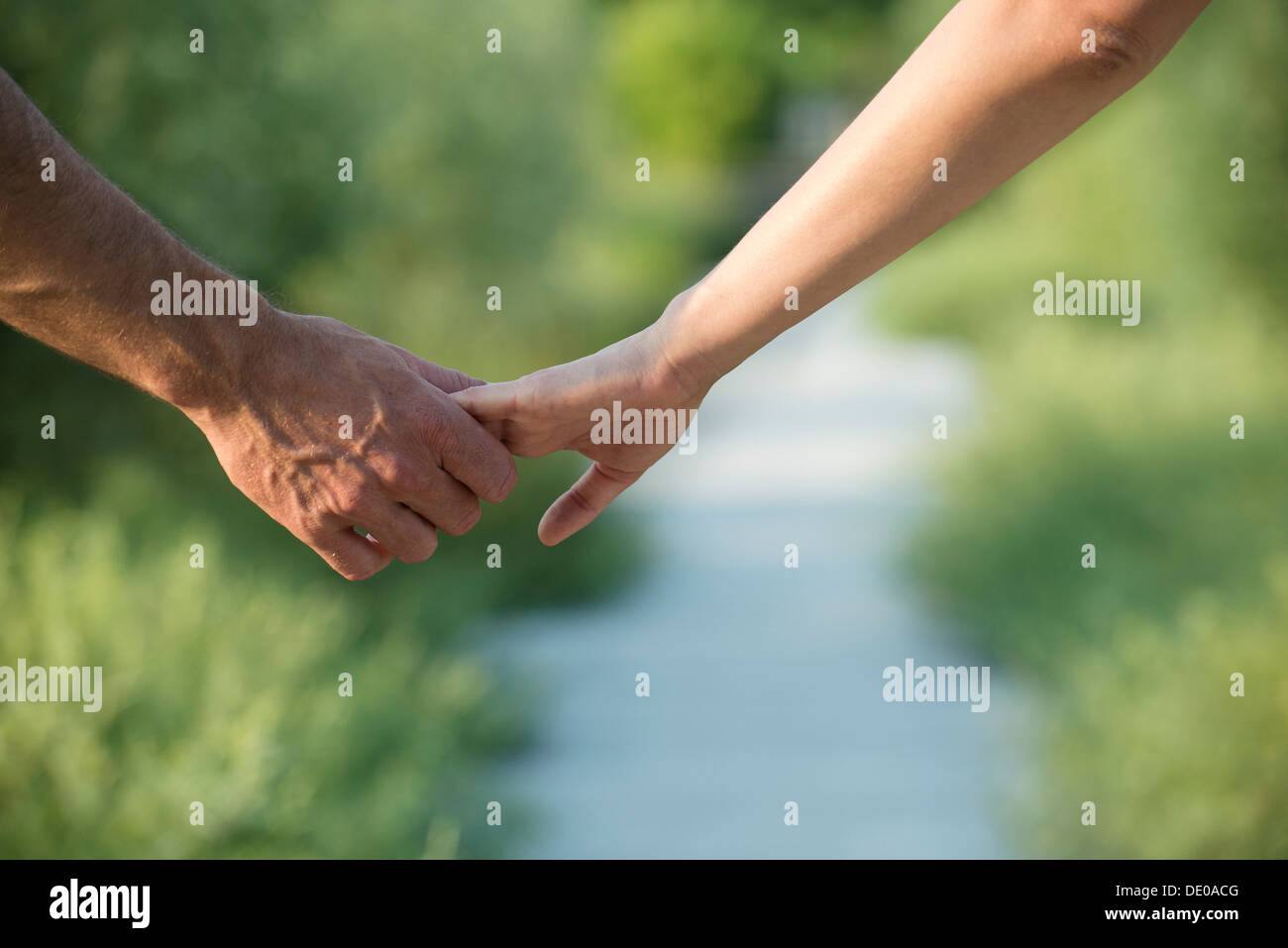 Hold me close hi-res stock photography and images - Alamy