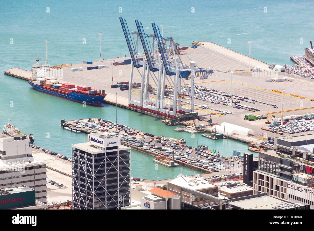 New portside buildings hi-res stock photography and images - Alamy