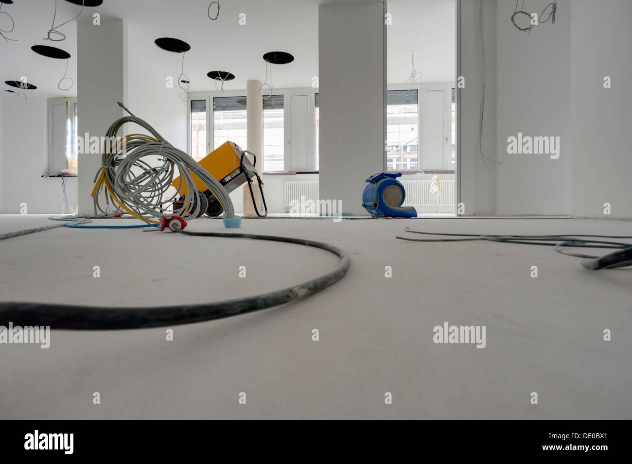 Drying rooms for construction site hi-res stock photography and images ...