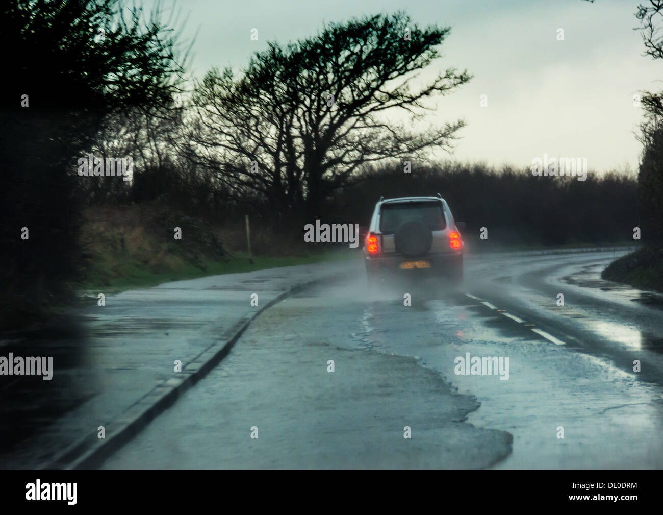 Dangerous weather hi-res stock photography and images - Alamy