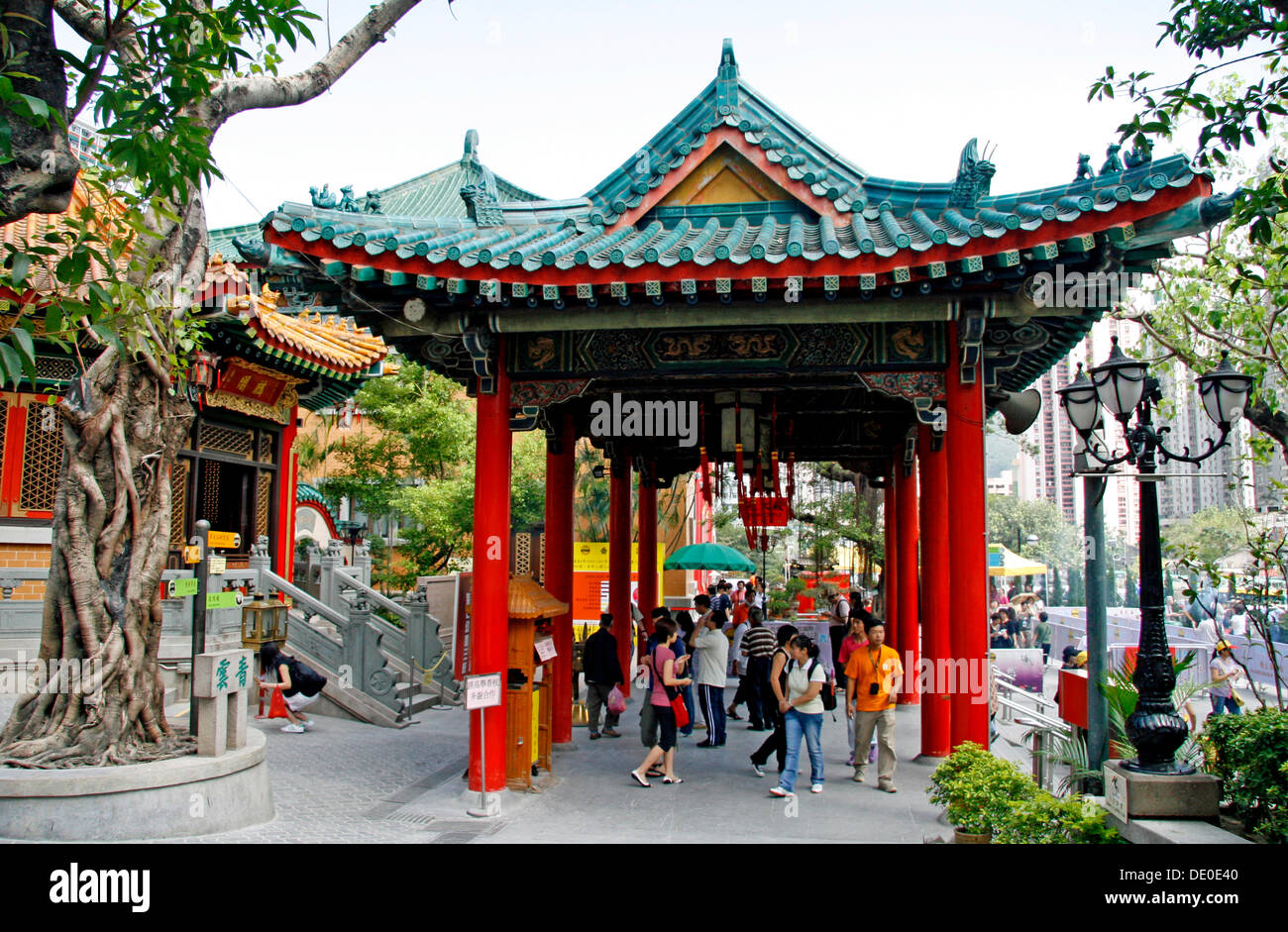 Chinese pavilions and temples hi-res stock photography and images - Alamy