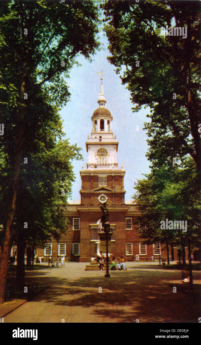 Barry Statue and Independence Hall, Philadelphia, Pennsylvania, USA ...