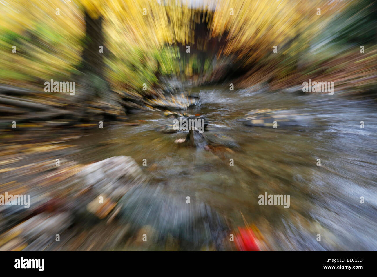 Dynamic zoom hi-res stock photography and images - Alamy