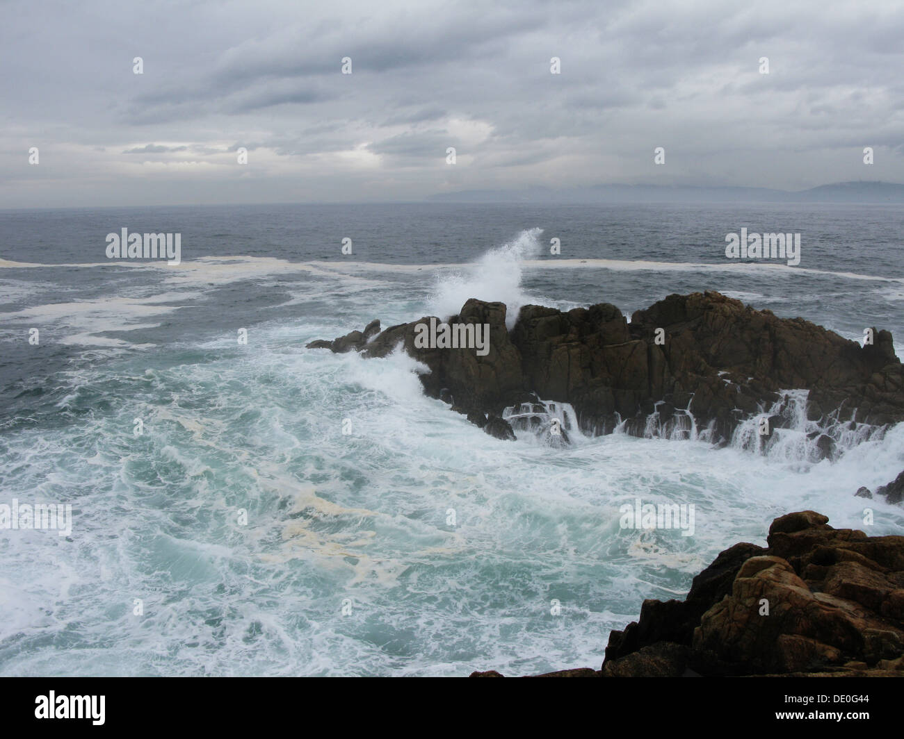 Scenic rocks and storms hi-res stock photography and images - Alamy