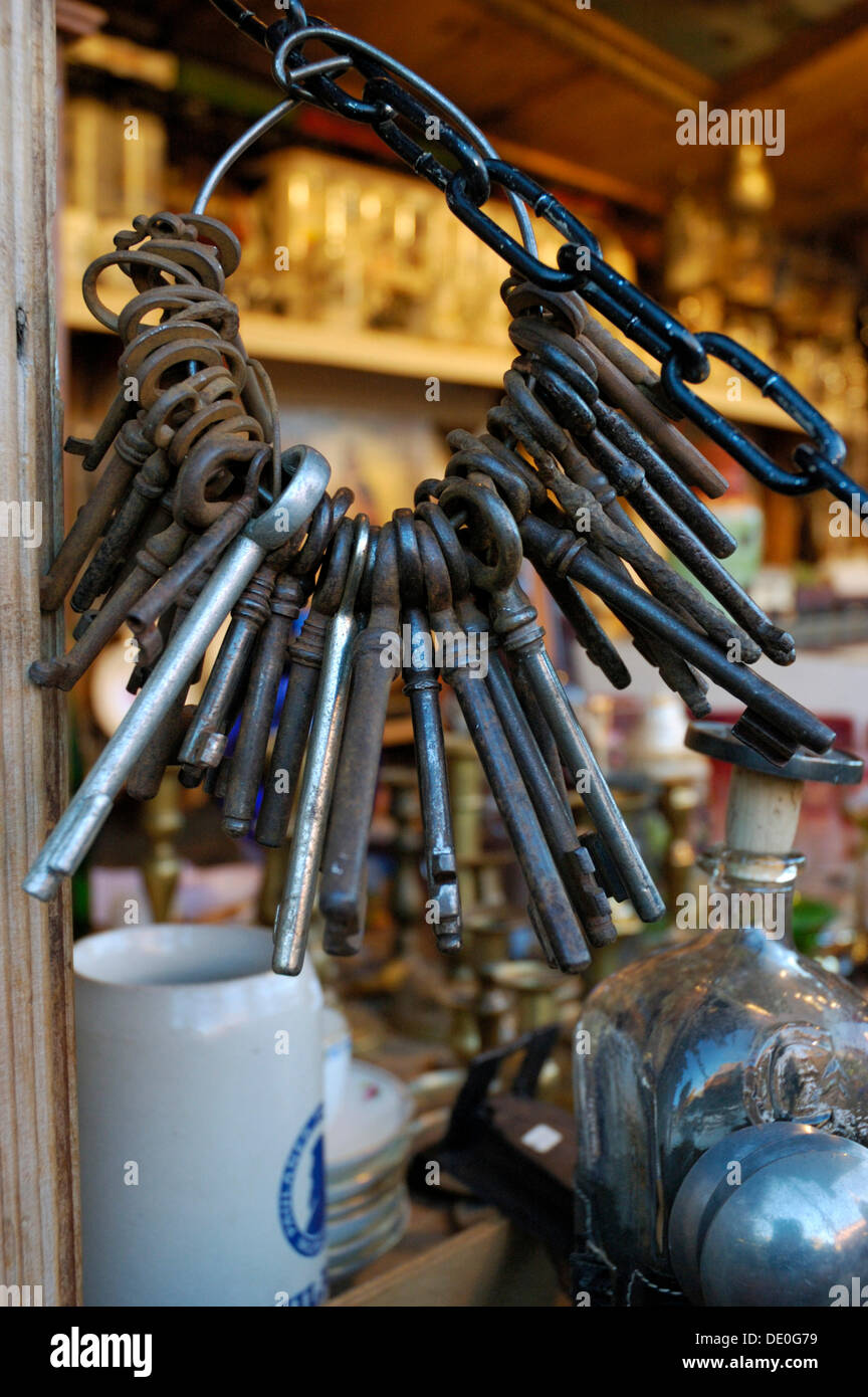 Keychain with lots of old keys, Auer Dult, Munich, Upper Bavaria ...