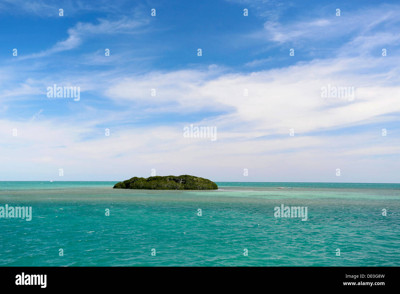 Nameless island hi-res stock photography and images - Alamy