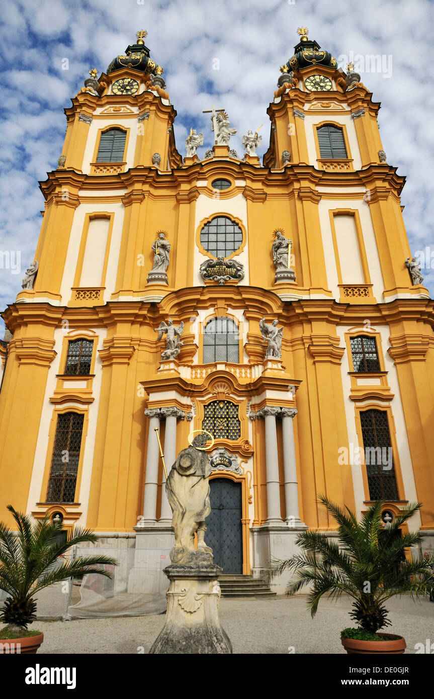 Melk austria statue hi-res stock photography and images - Alamy