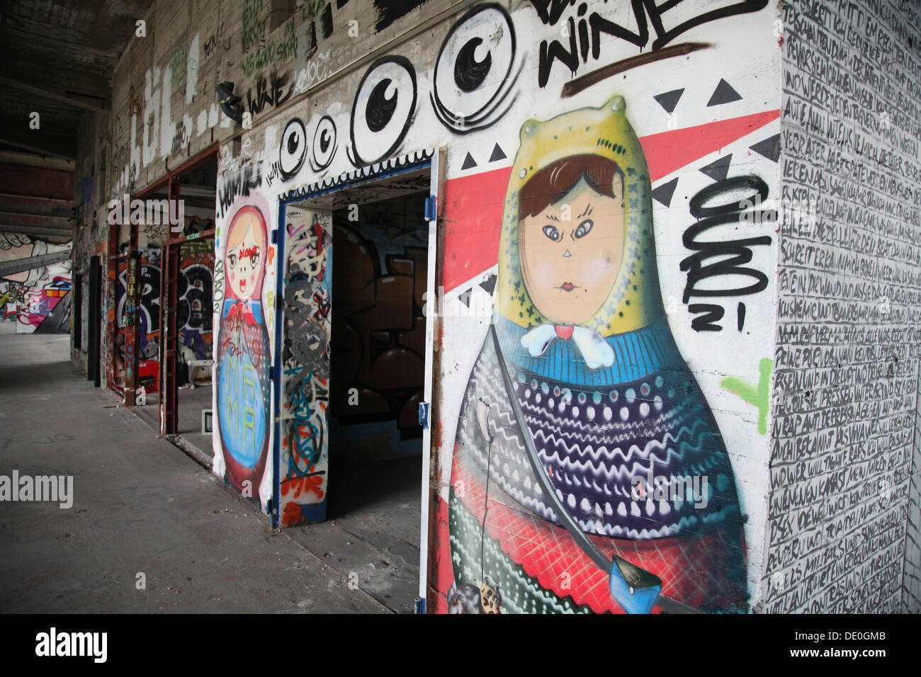 Inaccessible house hi-res stock photography and images - Alamy