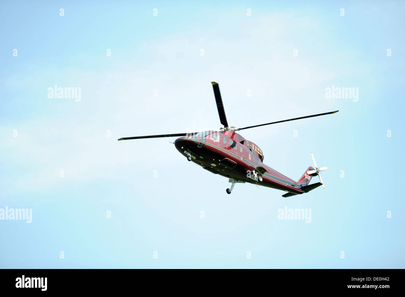 The queens helicopter flight hi-res stock photography and images - Alamy