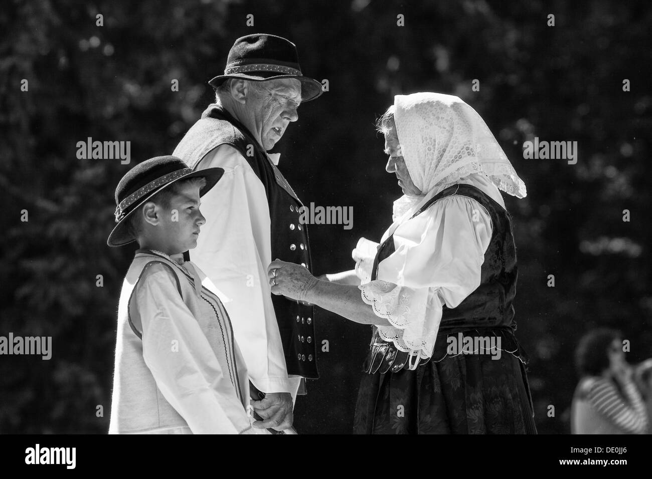 Folklore costume hi-res stock photography and images - Alamy
