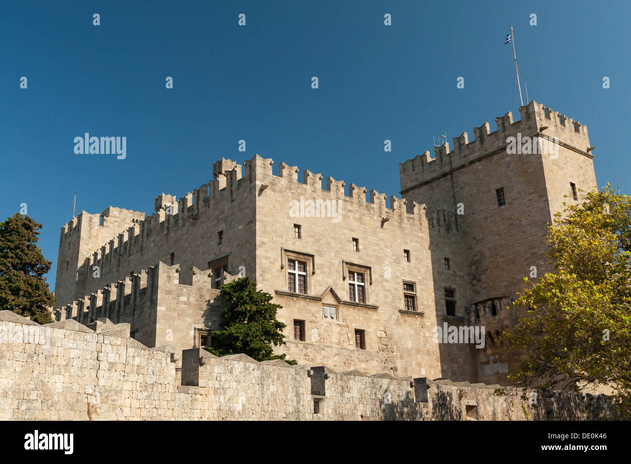 Rhodes old town castle hi-res stock photography and images - Alamy