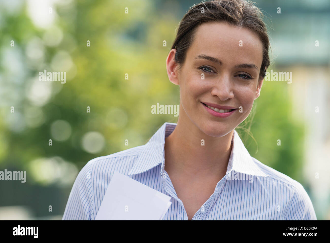 Business self confidence hi-res stock photography and images - Alamy