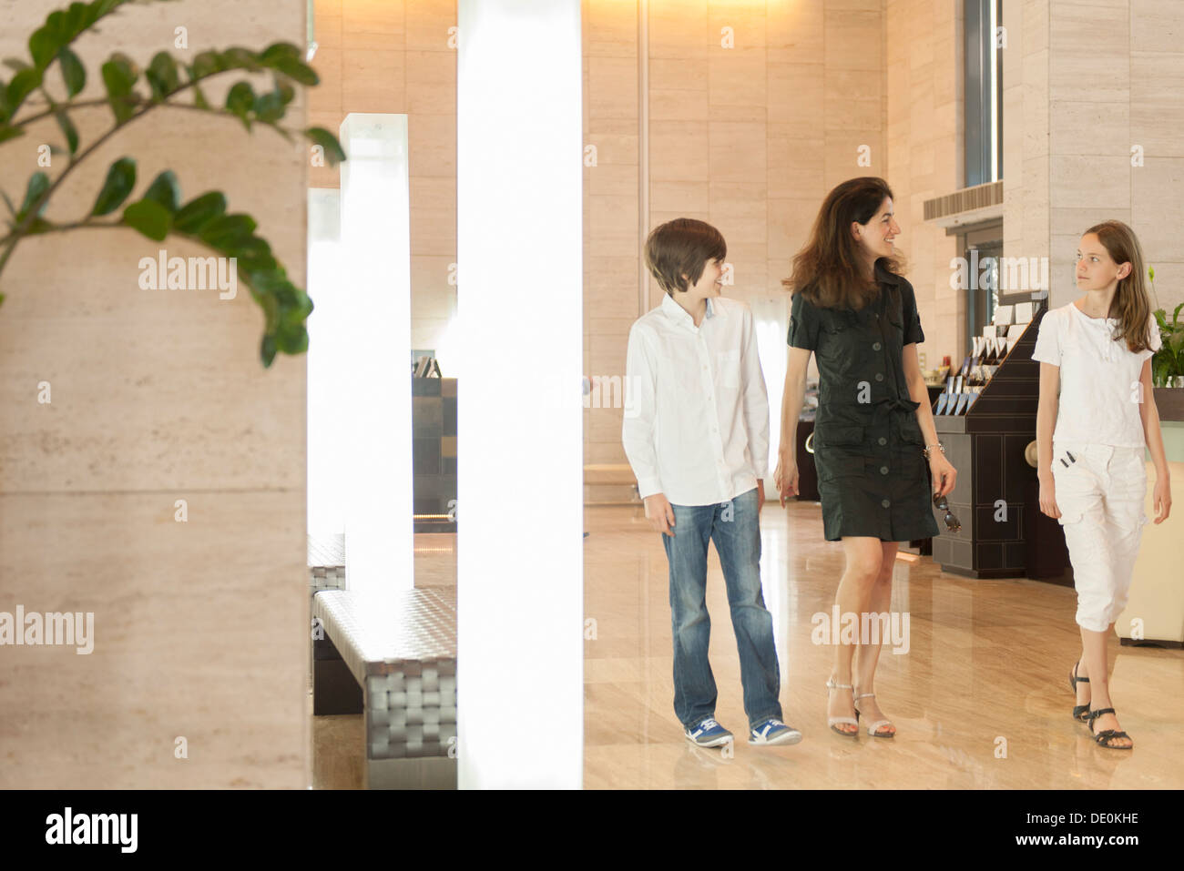 Kids hotel desk hi-res stock photography and images - Alamy