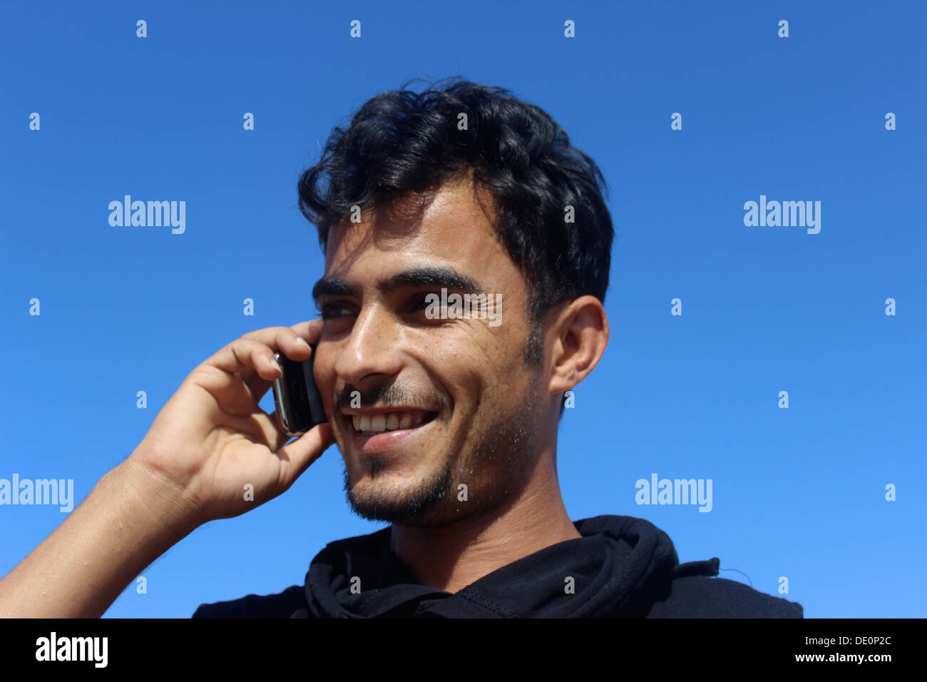 New phoning hi-res stock photography and images - Alamy