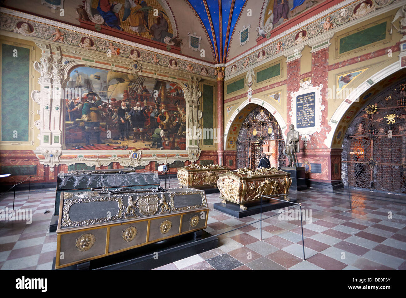 Roskilde domkirke hi-res stock photography and images - Alamy