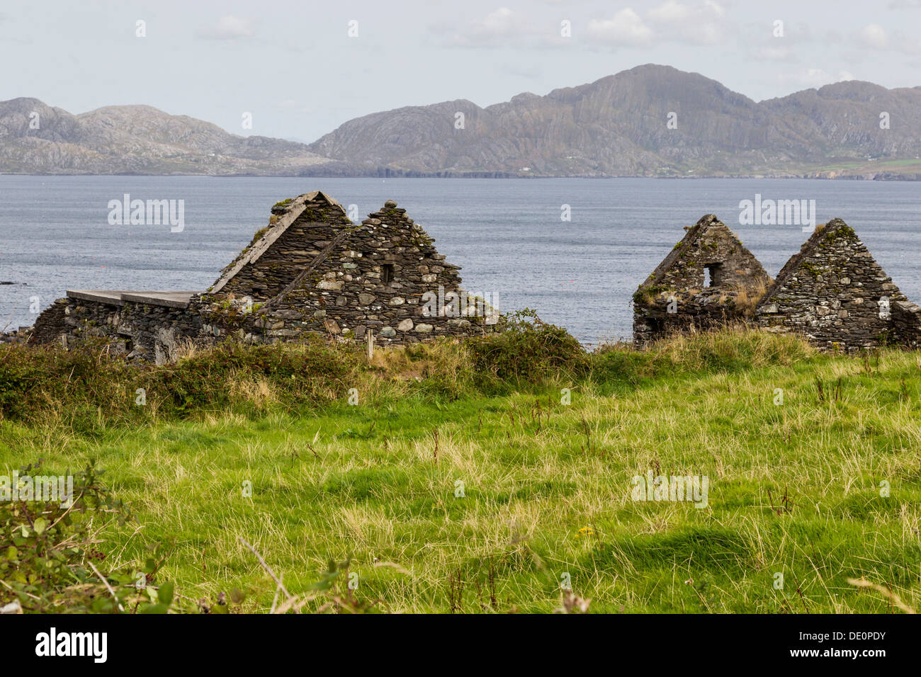Ruined houses, Beara Peninsula, Cork, Ireland, Europe Stock Photo - Alamy