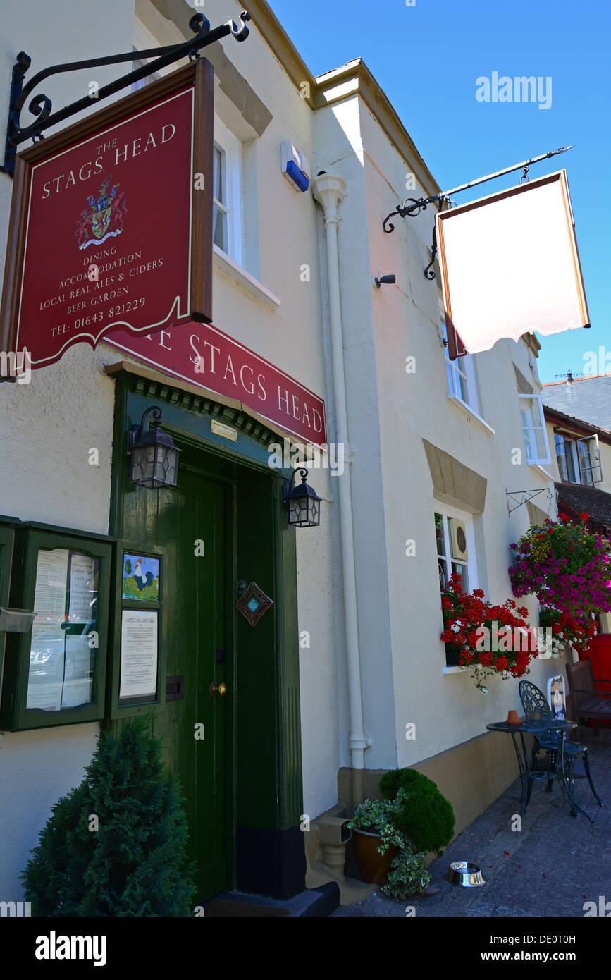 Stag inn hi-res stock photography and images - Alamy