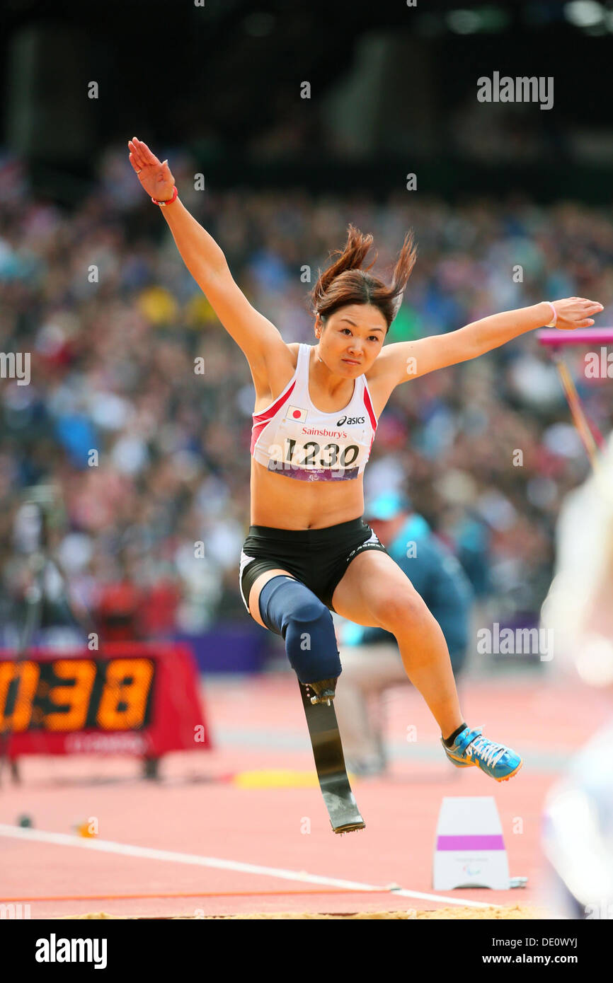 Mami sato hi-res stock photography and images - Alamy