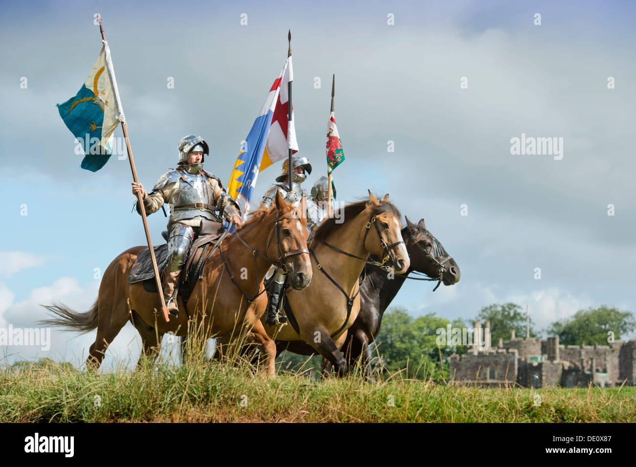 The 'Berkeley Skirmish' medieval reenactments at Berkeley Castle near ...