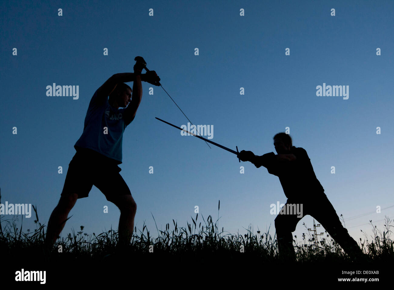 Swordfighting training, Krîfon, school of Historical Fencing ...