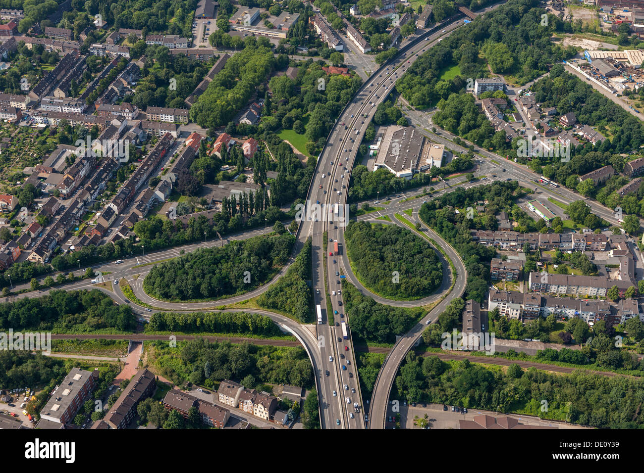 Urban motorway hi-res stock photography and images - Alamy