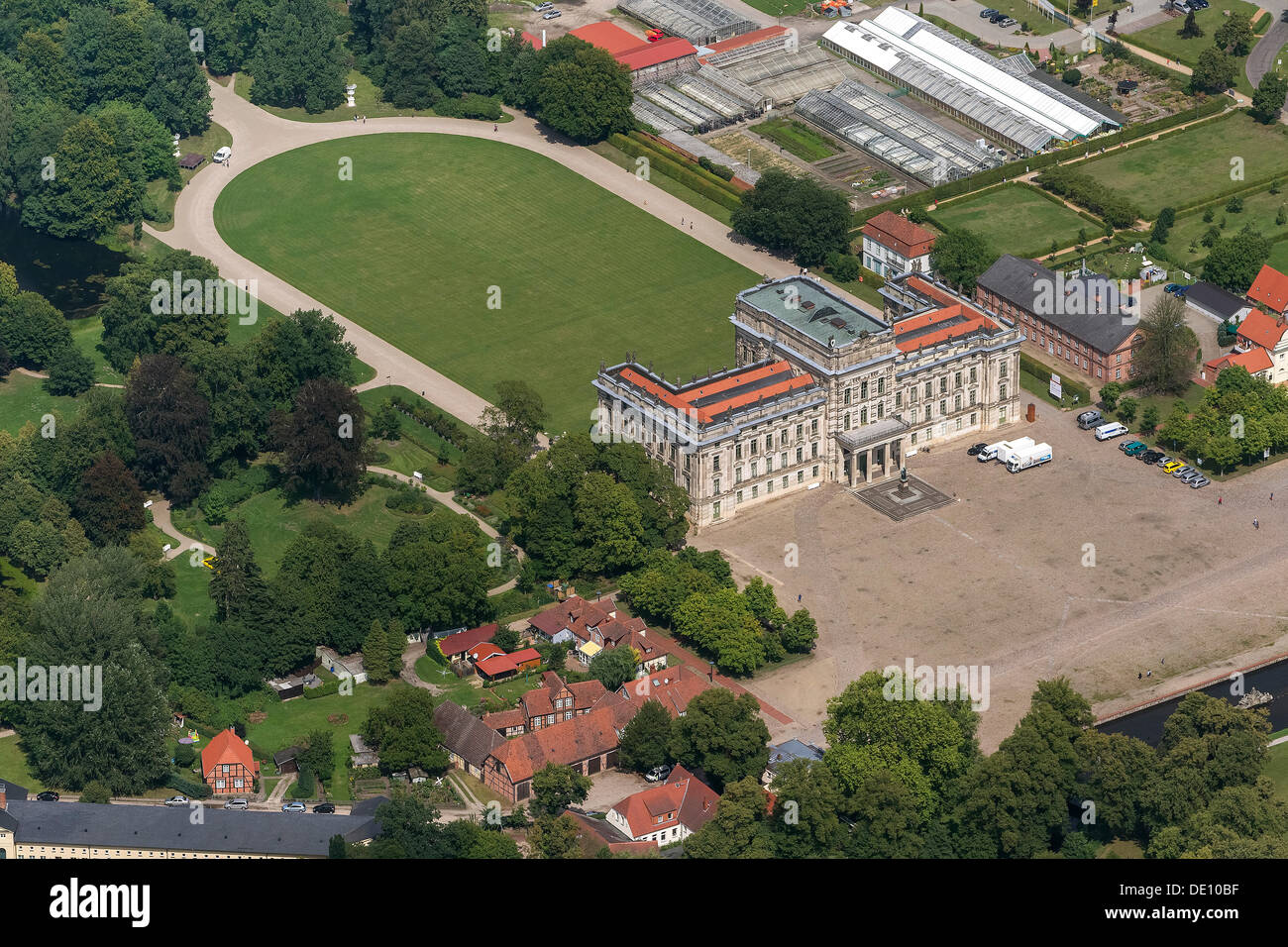 Schloss Ludwigslust High Resolution Stock Photography and Images - Alamy