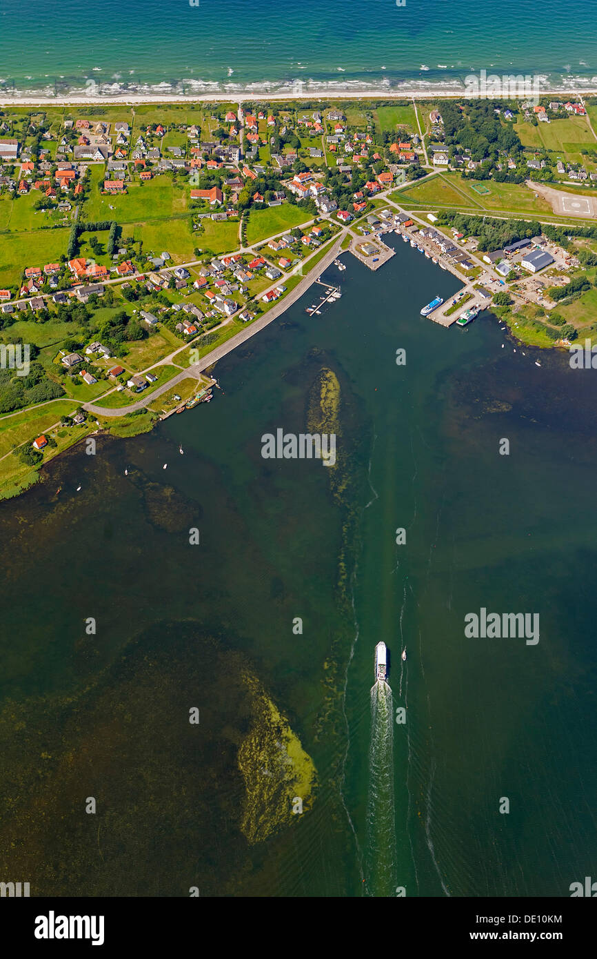 Aerial view, Vitte, ferry heading towards Vitte, Hiddensee Island Stock ...