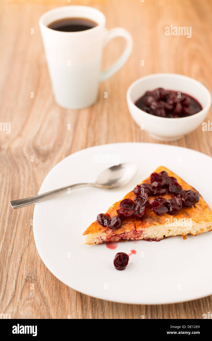 Cheesecake with berries sauce Stock Photo - Alamy