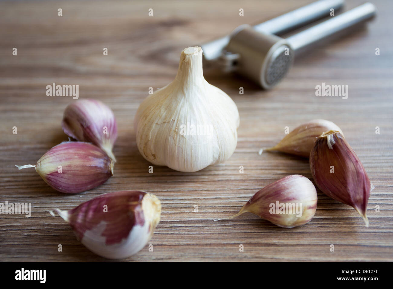 Garlic objects hi-res stock photography and images - Alamy