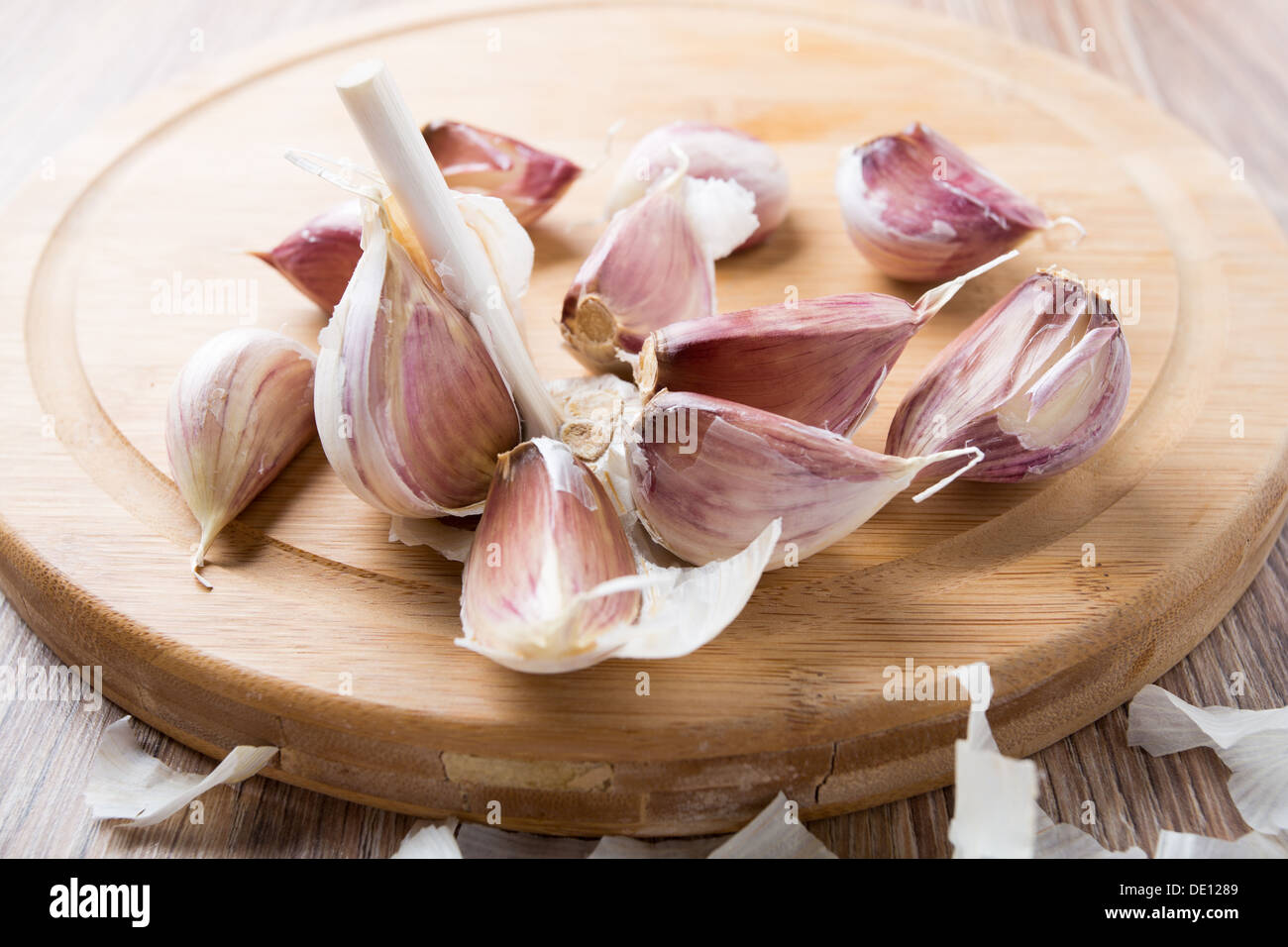 Garlic objects hi-res stock photography and images - Alamy