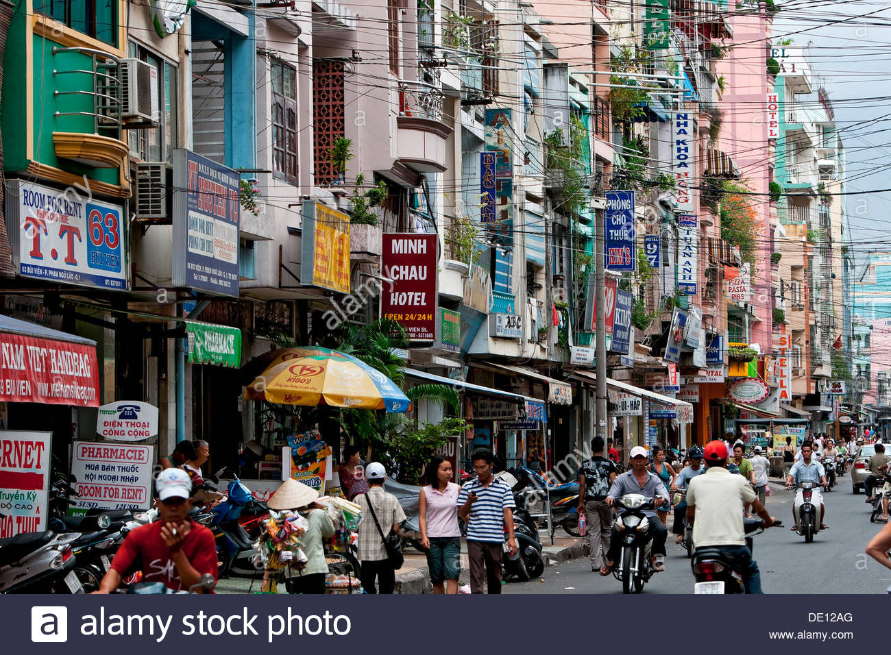 Saigon Street Scene Stock Photos & Saigon Street Scene Stock Images - Alamy