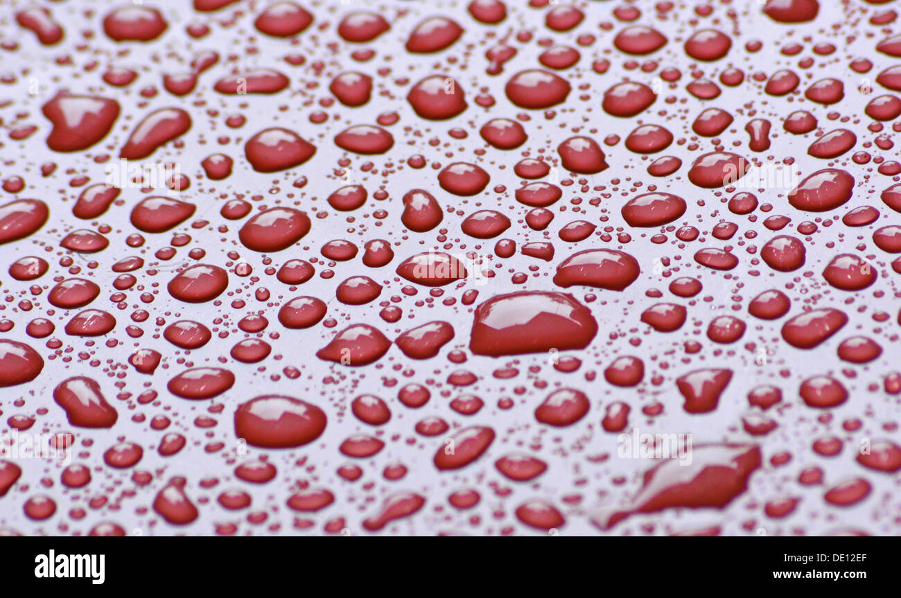 Shining drop hi-res stock photography and images - Alamy