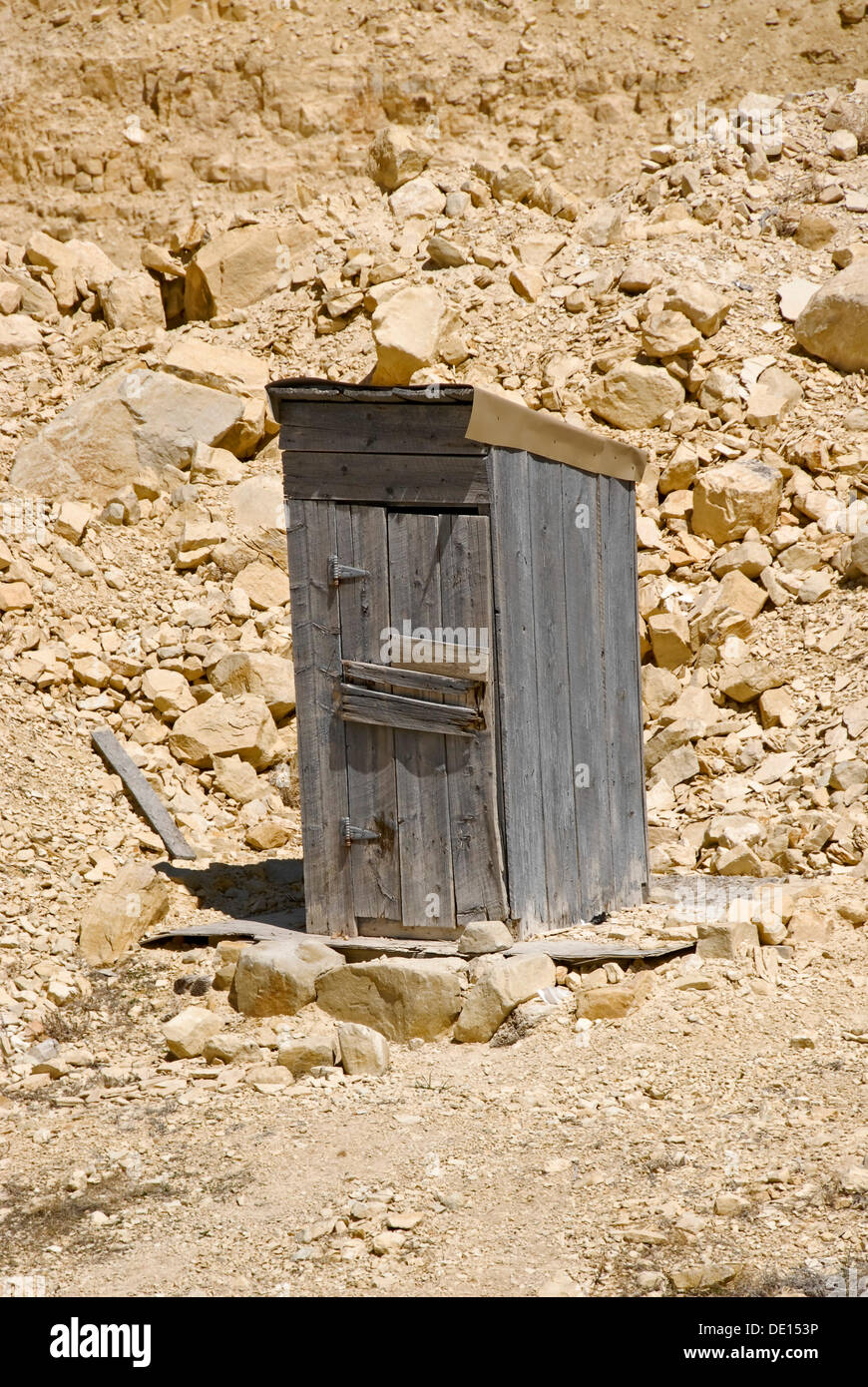 Stone outhouse hi-res stock photography and images - Alamy