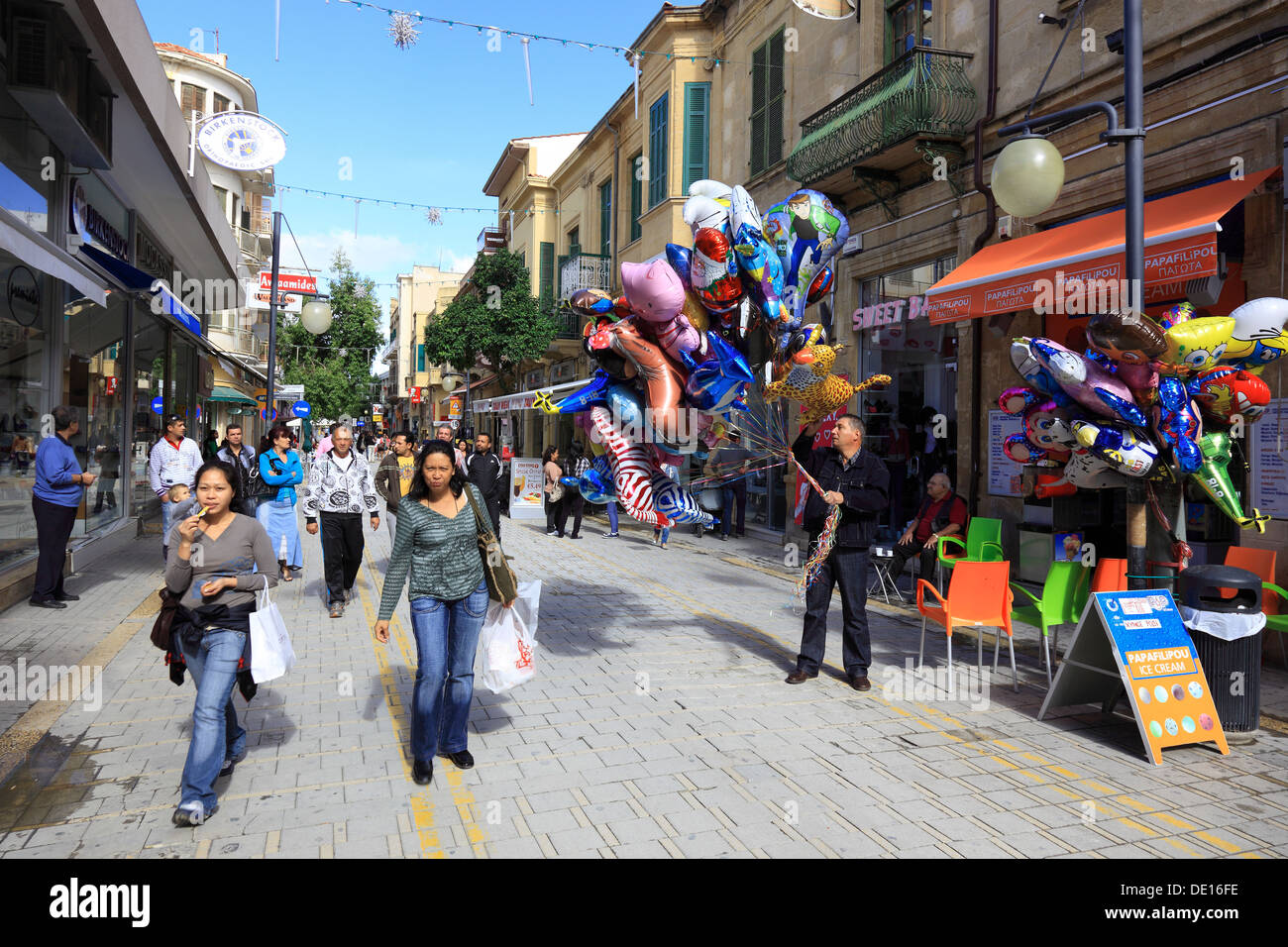Cyprus, Nicosia, Lefkosia, old town, pedestrian shopping street Stock ...