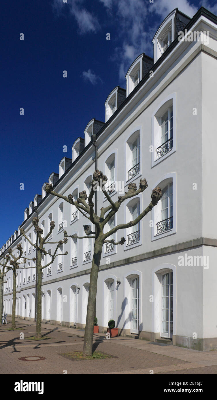 Barracks 1, Officer's Pavilion and soldier's barracks, built by Vauban ...