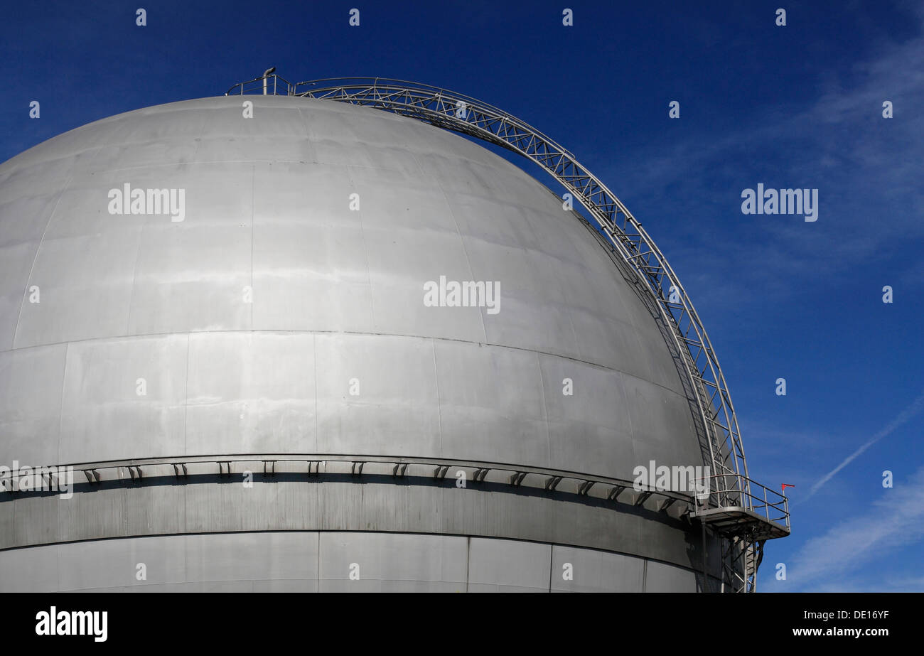 Spherical Tank High Resolution Stock Photography and Images - Alamy