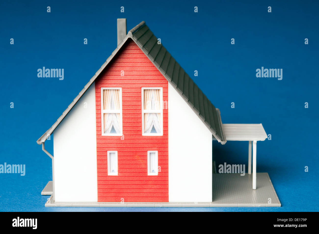 miniature model house Stock Photo - Alamy