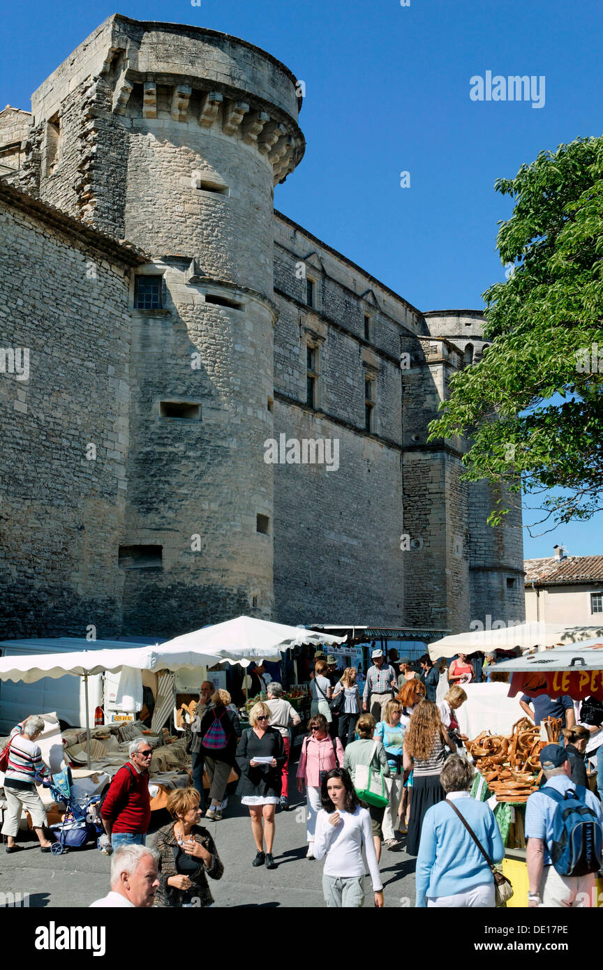 Market, village of Gordes, Luberon, Vaucluse, France, Europe Stock ...