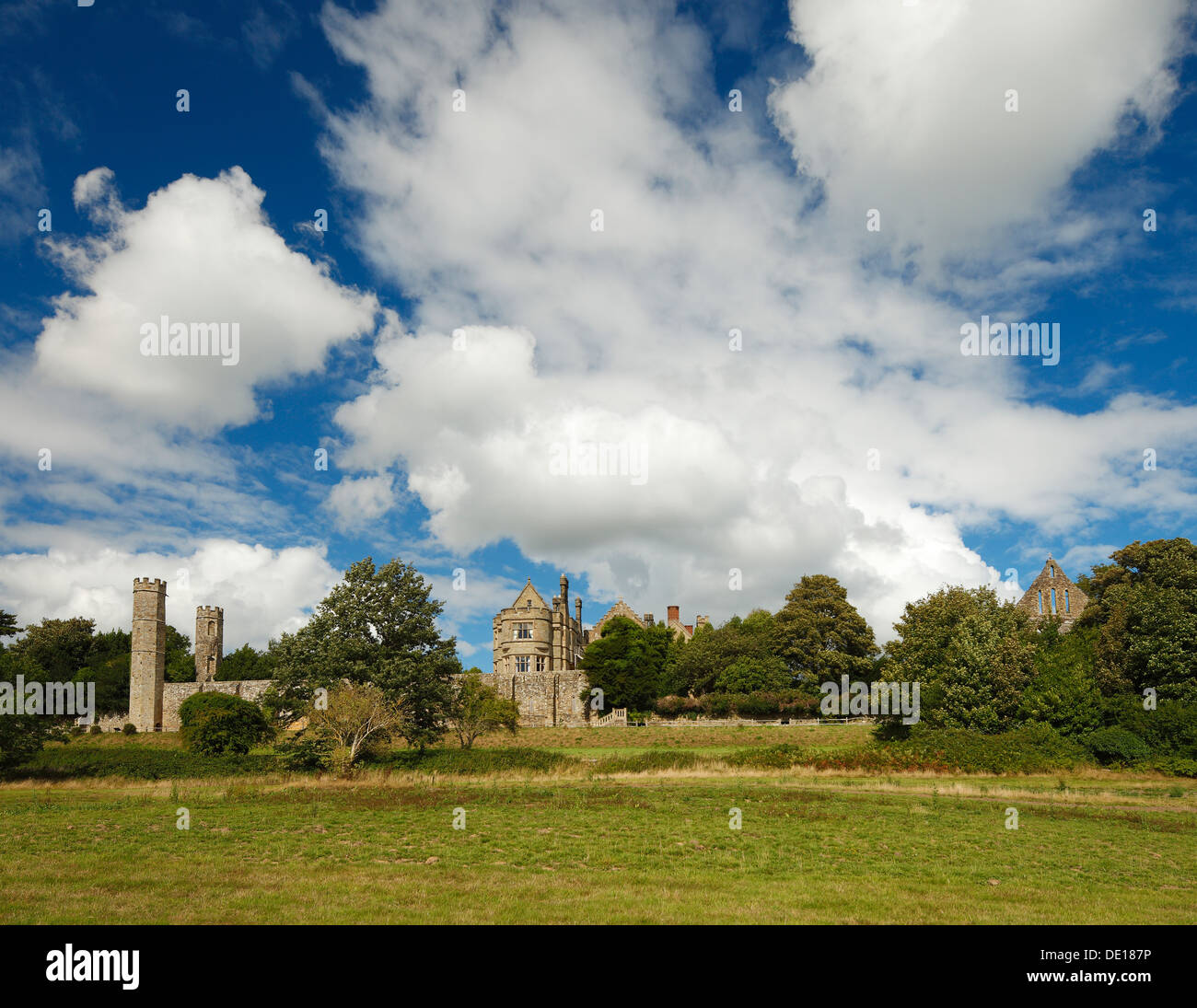 Battle Abbey and Battlefield, the site of the 1066 Battle of Hastings ...