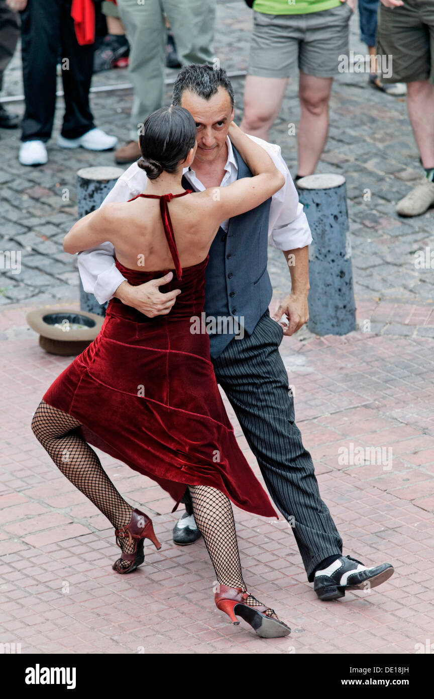 Tango dancers, San Telmo District, Plaza Dorrego, San Telmo Fair ...