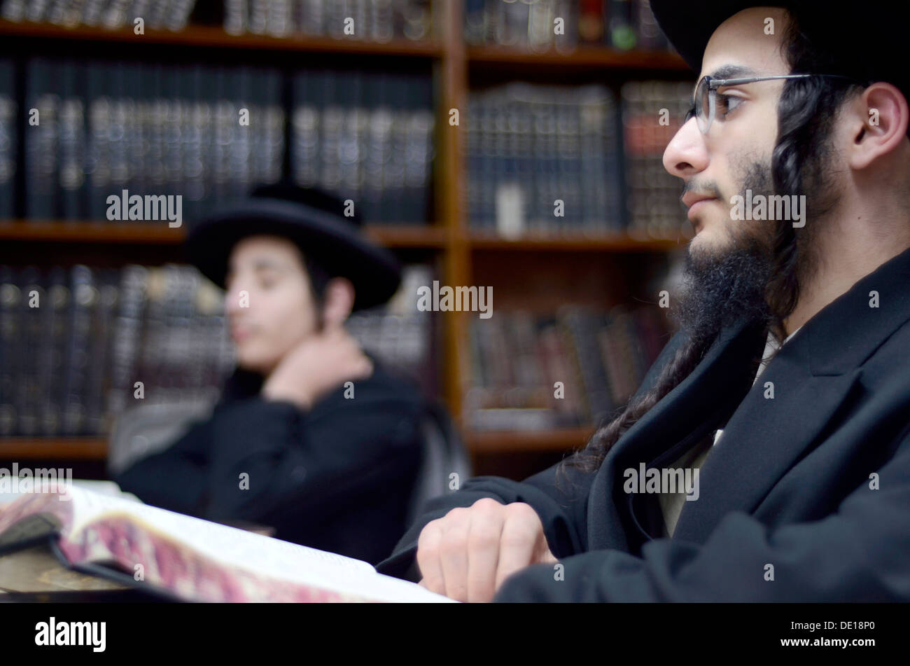 Jewish prayers canada hi-res stock photography and images - Alamy