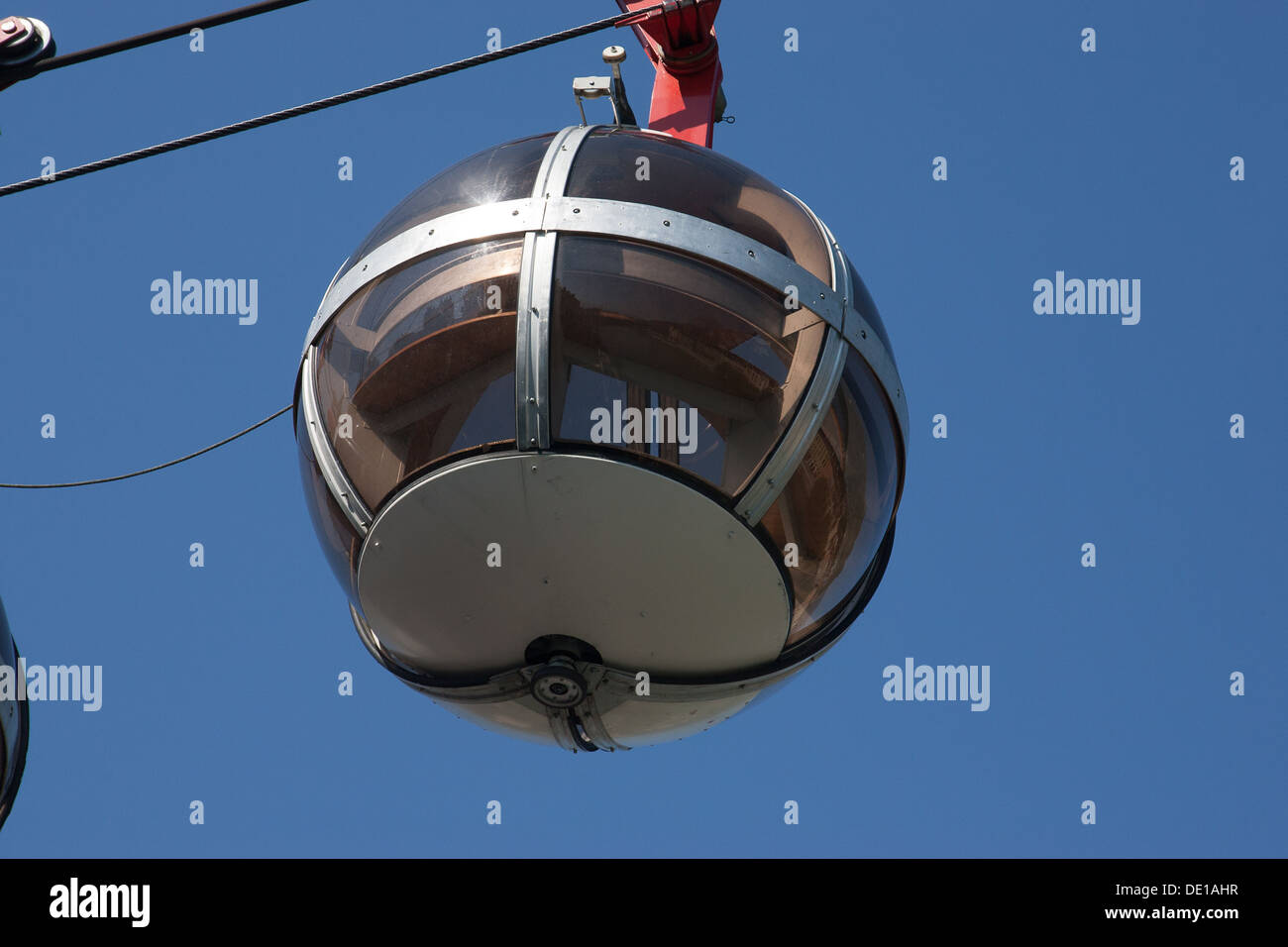 Cable car carriage hi-res stock photography and images - Alamy