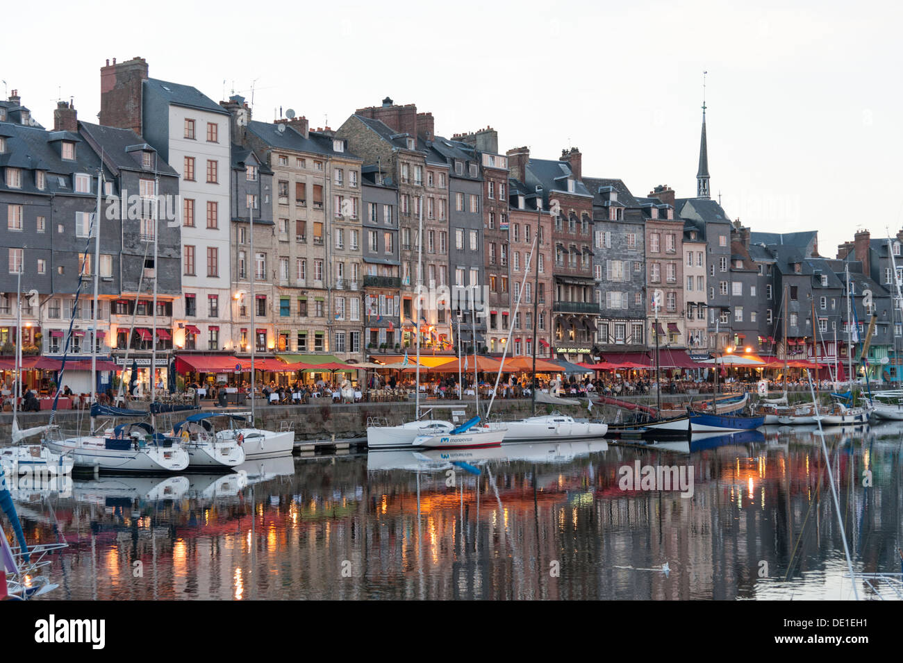 Brittany france honfleur harbor hi-res stock photography and images - Alamy