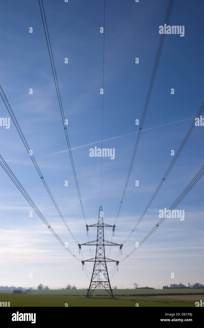 Cable pylons hi-res stock photography and images - Alamy