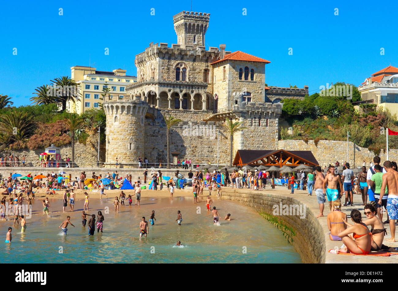 Estoril forte da cruz tamariz hi-res stock photography and images - Alamy